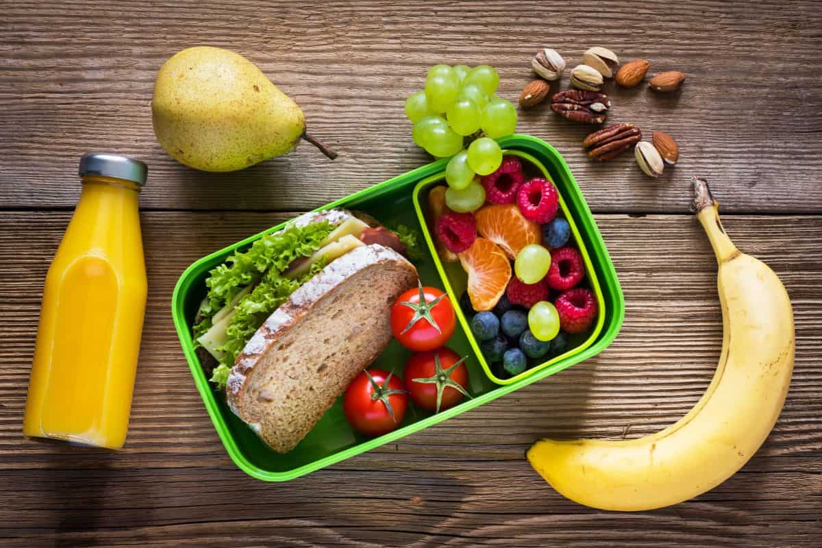 Pomysły na lunch do pracy – stwórz swój lunch box!